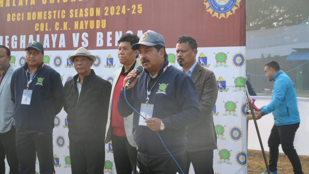 BCCI test match-ko skanggipa changna Tura-ni Alotgre Stadium-o ong•atenga