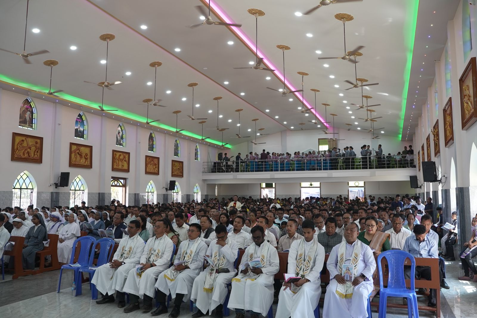 Newly built Sacred Heart Church opens its doors to the faithful in ...