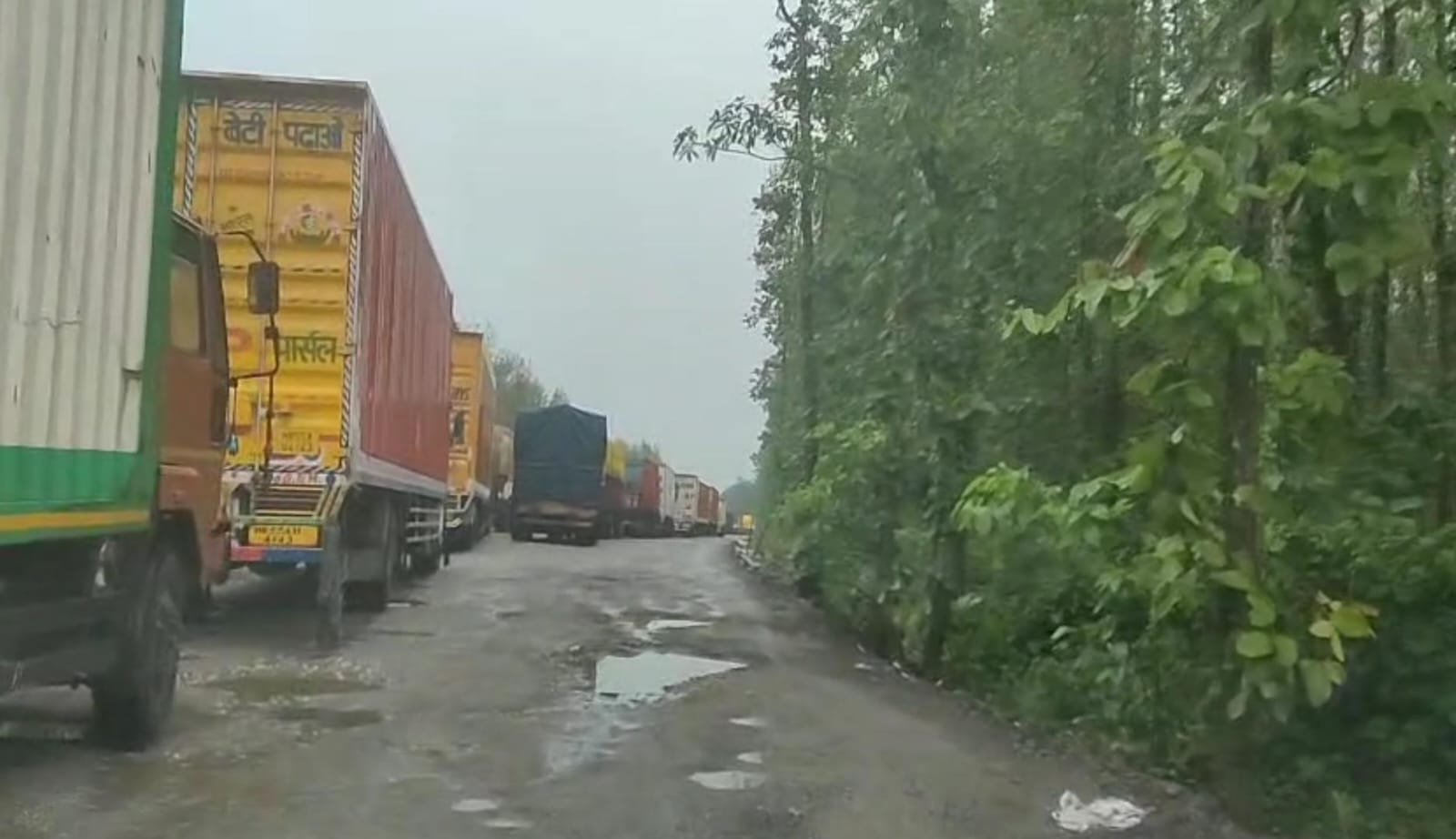NH-17 partially reopens for light vehicles after heavy rains strand ...