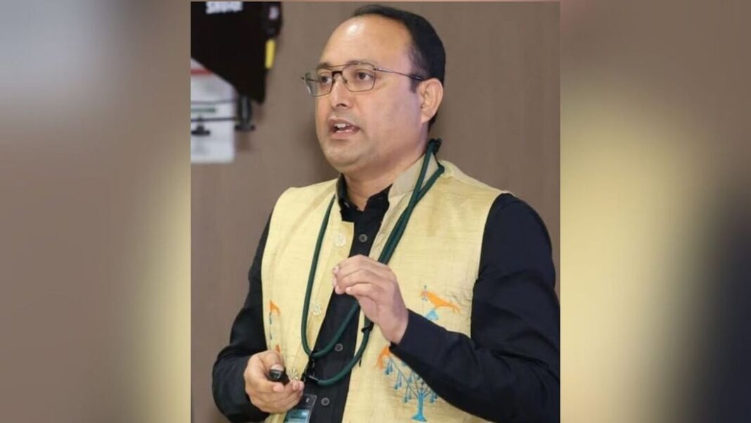 Assam 'Snake Doctor' Surajit Giri resigns after officer's rebuke ...