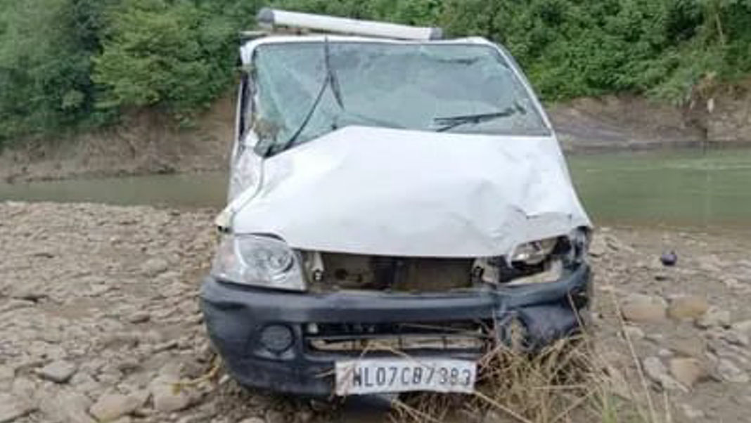One killed, 4 injured as van falls into Barak river in Manipur