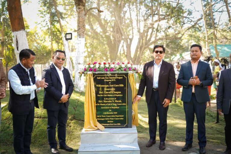 EGH-ni Soil Lake Eco-Tourism Project-ko CM oprake on•a