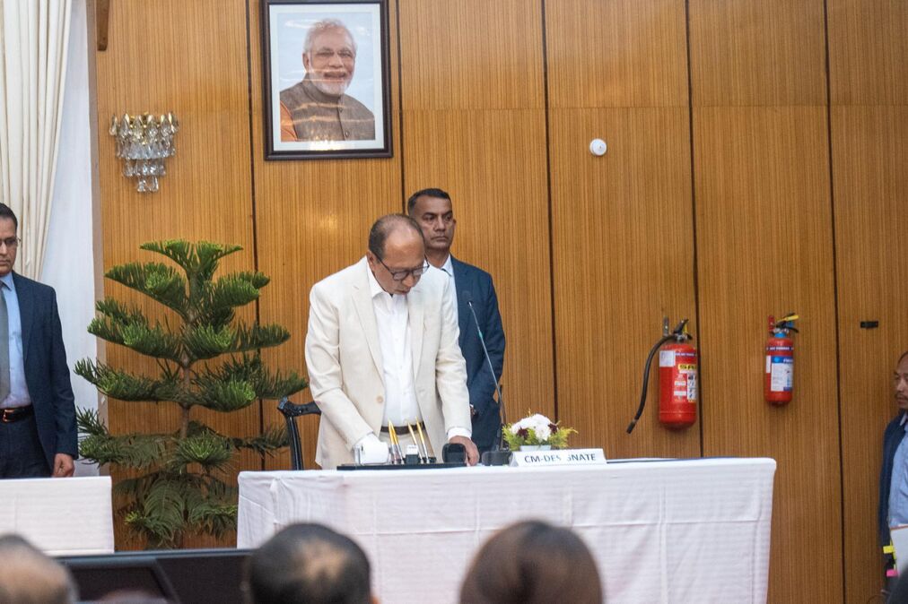 Taekwondo Black Belt Yumnam Khemchand Singh takes oath as Manipur CM